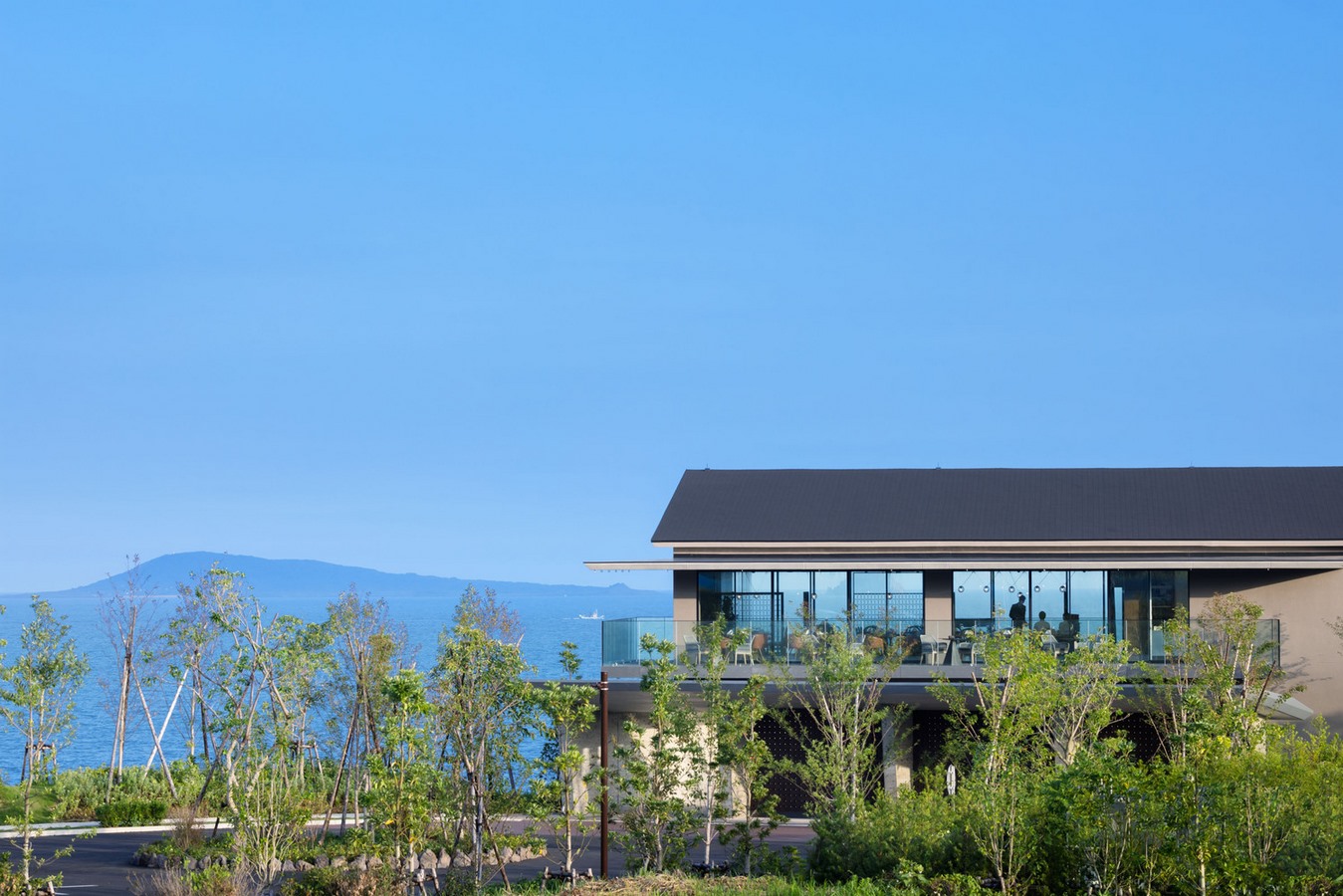 Embracing Tradition: GOTO RETREAT Ray - aarchii