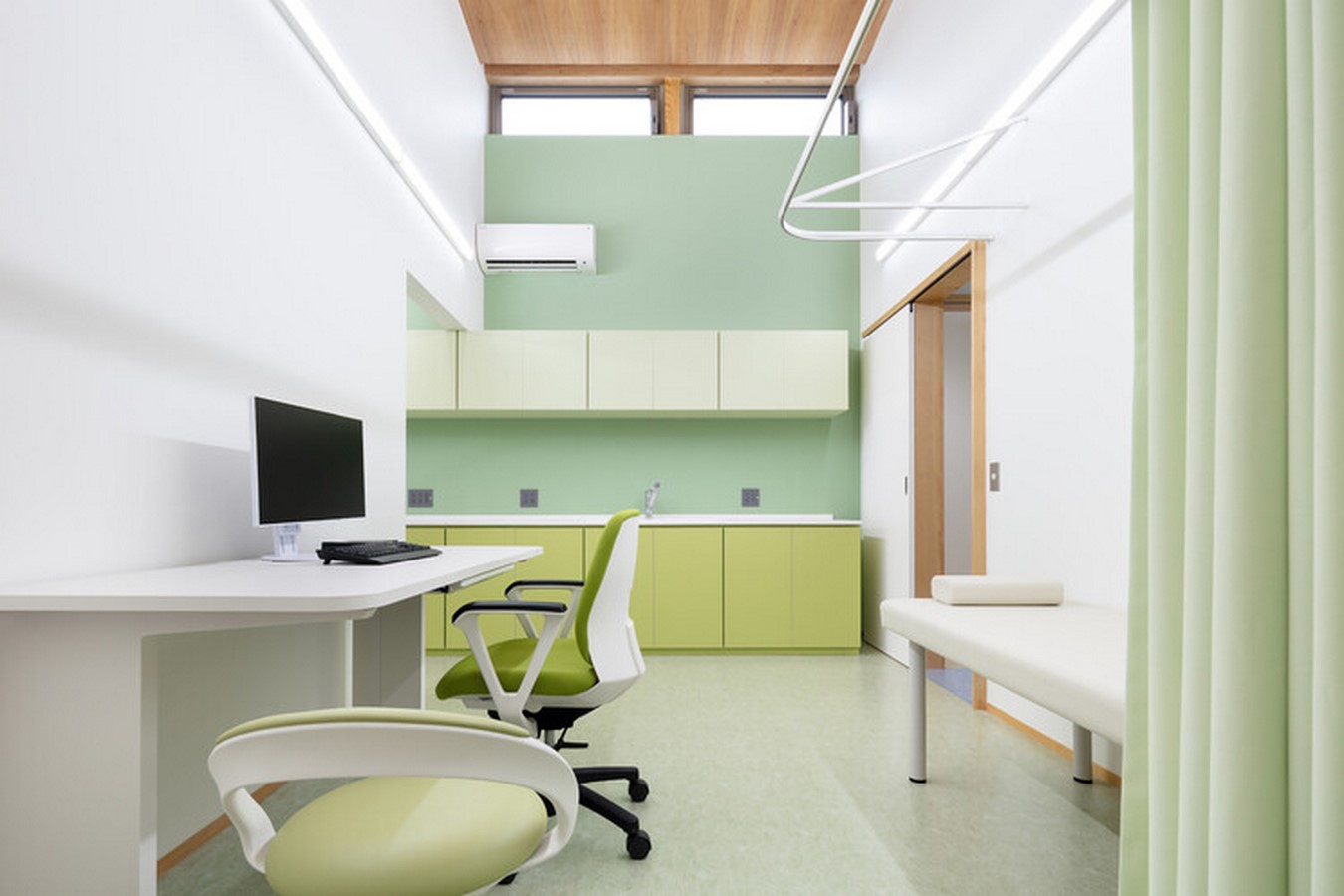Fostering Community: Designing the Sakurai Clinic - aarchii