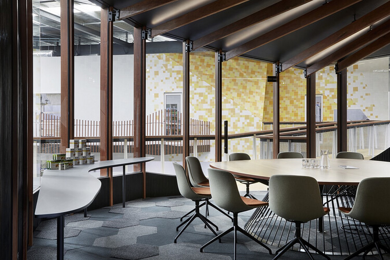 Reimagining Factory Spaces: Orchard Manufacturing Co. Office by Bent ...